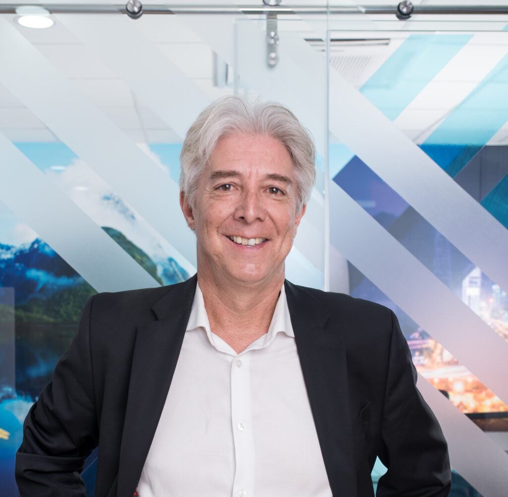 Sam Korsmoe - Diễn Đàn Thời Khắc Việt